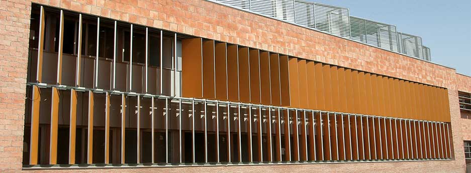 Tamiluz | ALC - Brise soleil and airfoil sunshades with adjustable ...
